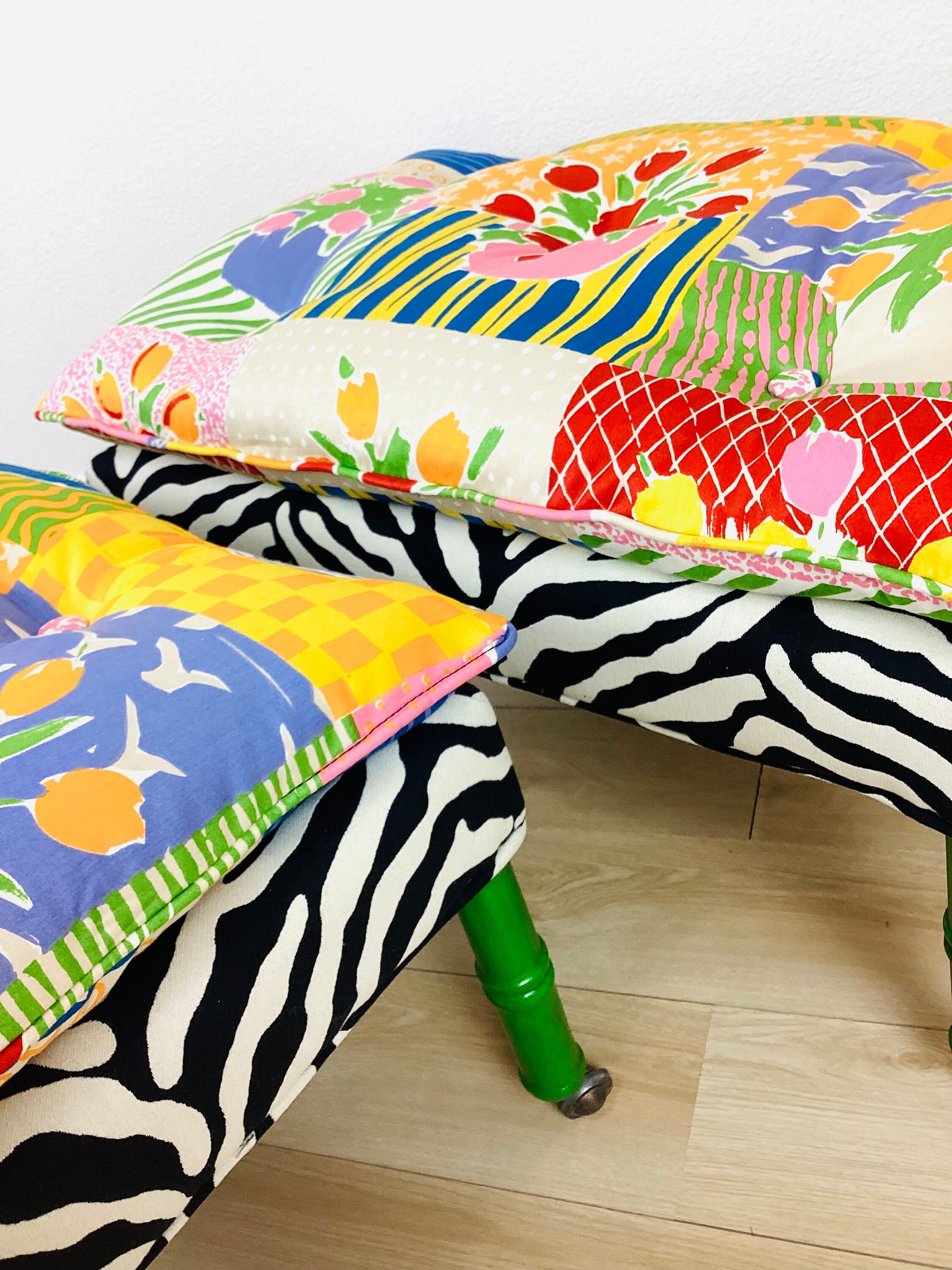 Vintage 1960s FAUX BAMBOO Leg & POP Art Floral Print and Zebra - Etsy