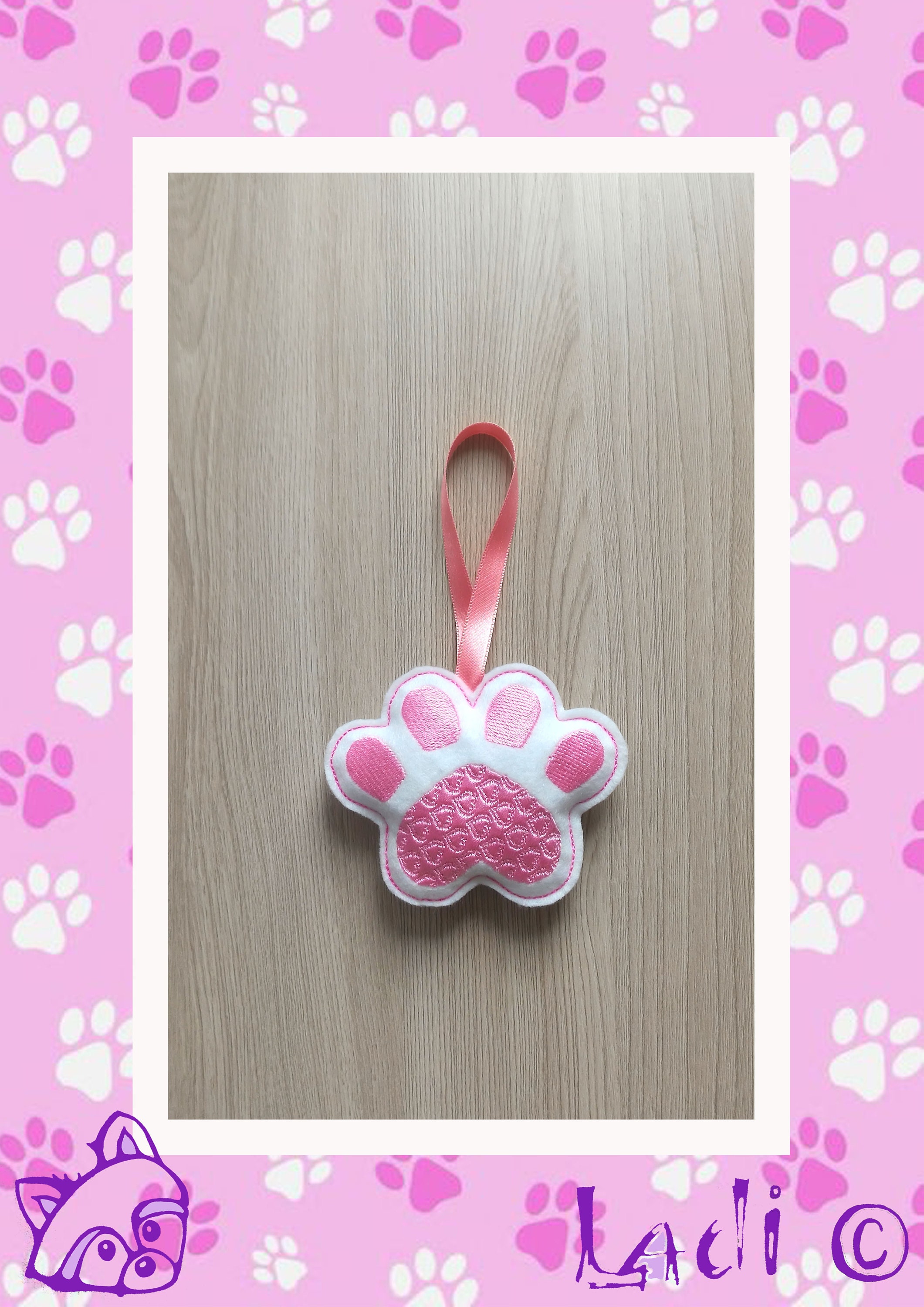 Machine Embroidery "pink Paw". A Toy of Felt.diy Toy. Soft Toy ...