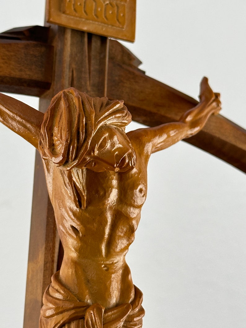 Wooden Crucifix With Resin Jesus Statue Home Altar Pray - Etsy