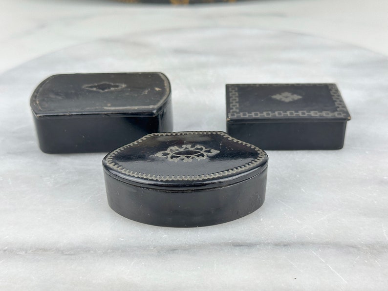 3 Antique Snuff Boxes - Etsy