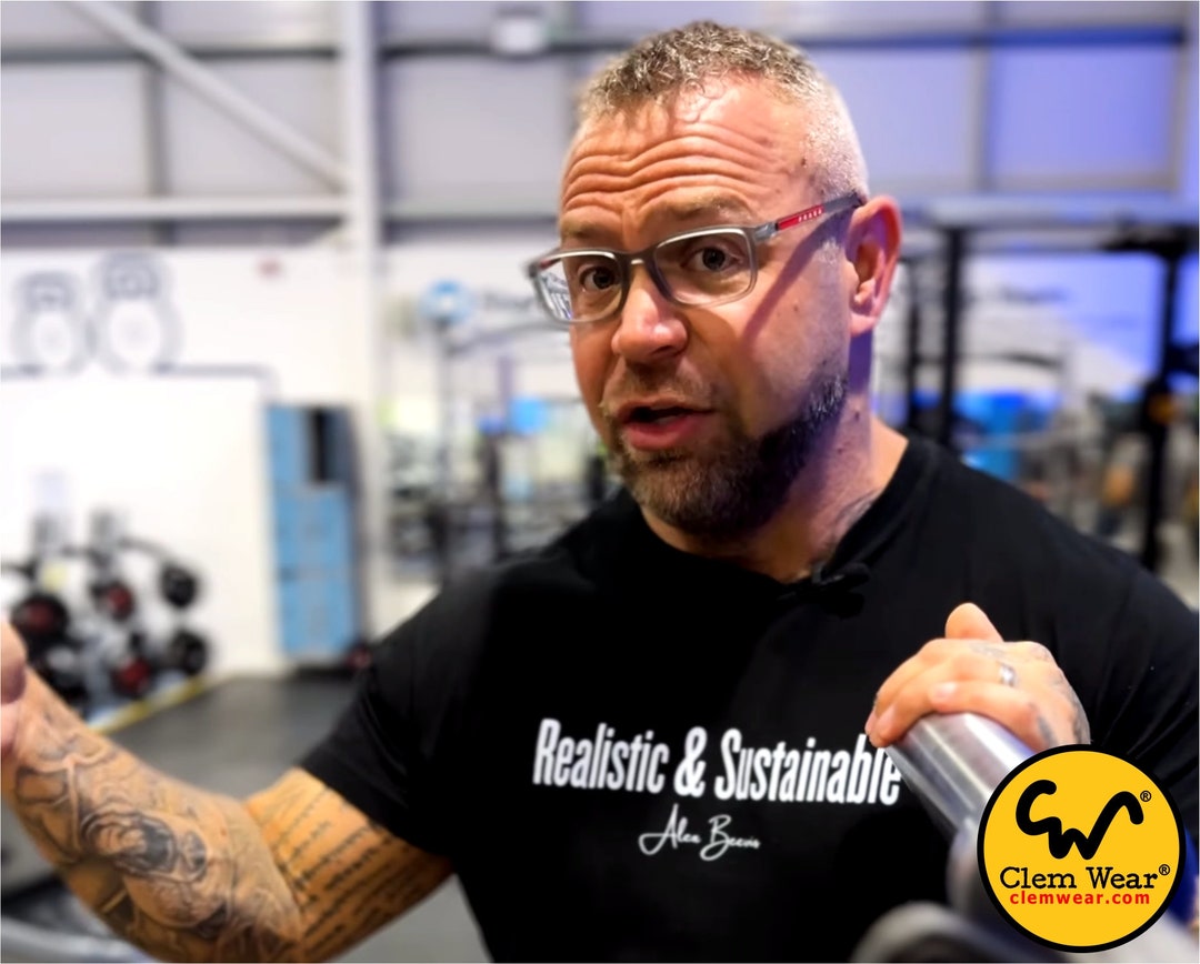 Realistic & Sustainable Alex Beevis Signature GYM Tee T-shirt Weight ...