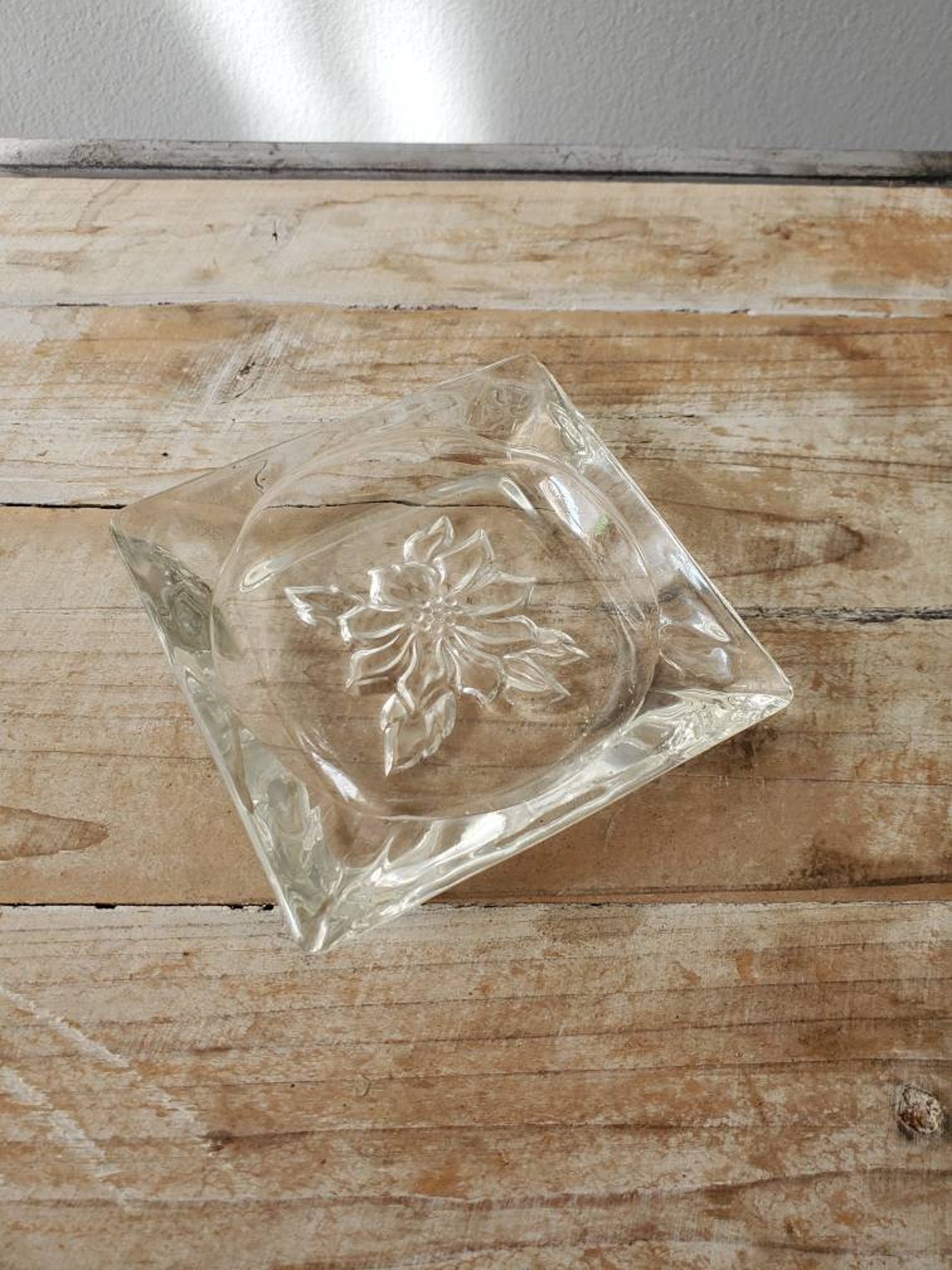 Vintage Clear Glass Ashtray. Old Retro Flower Ashtray. Smoking ...