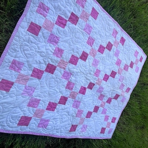 Irish Chain Baby Quilt Pattern: Easy Crib Quilt (PDF Download) - Etsy