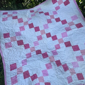 Irish Chain Baby Quilt Pattern: Easy Crib Quilt (PDF Download) - Etsy