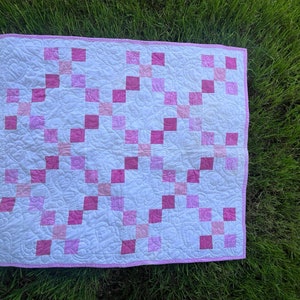 Irish Chain Baby Quilt Pattern: Easy Crib Quilt (PDF Download) - Etsy