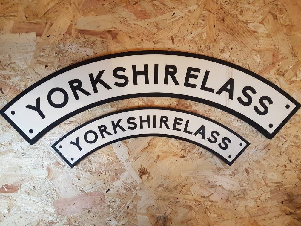 Wood Yorkshireman and Yorkshirelass Signs Perfect for a Yorkshire ...