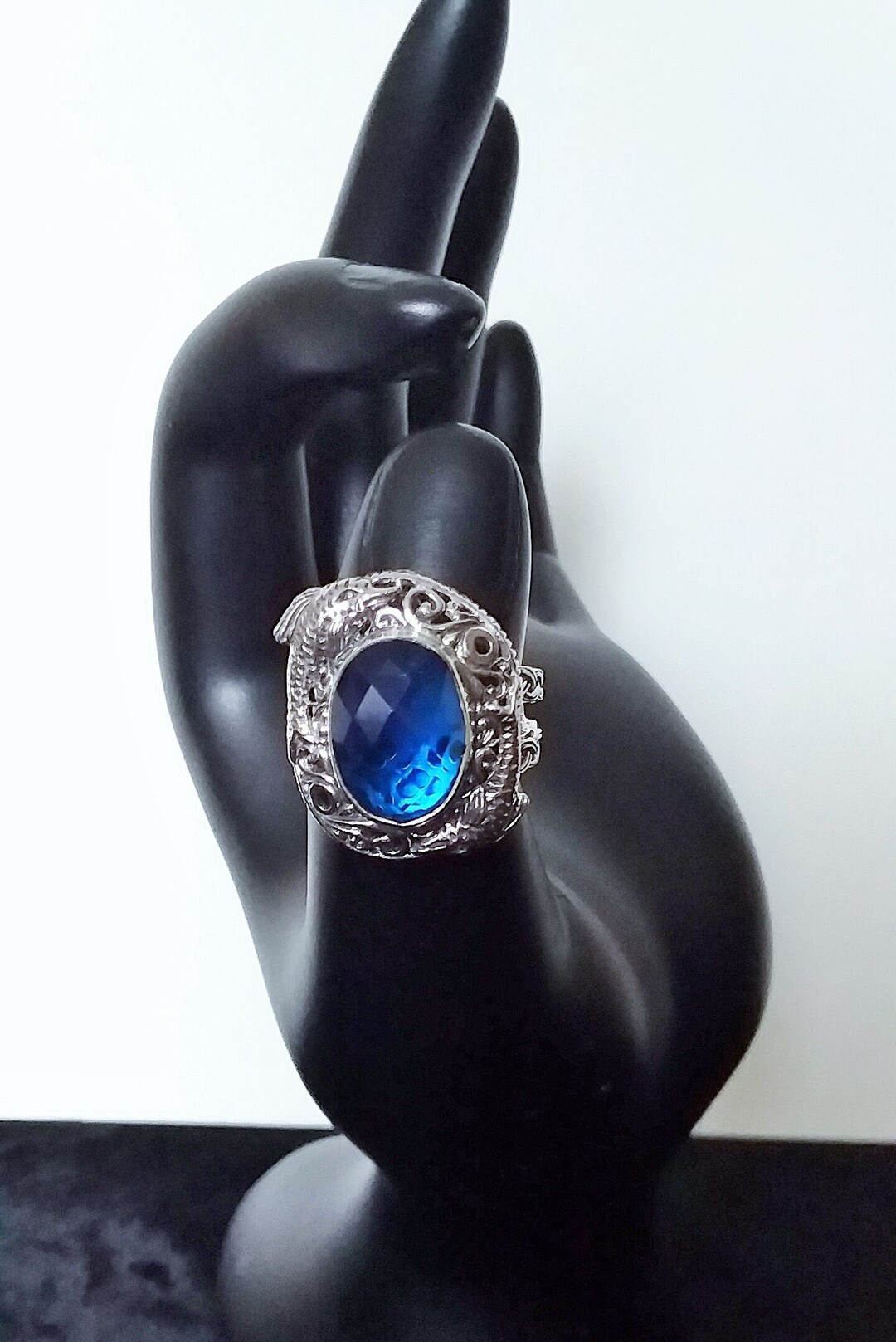 Caribbean Quartz Sterling Silver Fish Ring: Faceted Blue Gemstone, Size ...