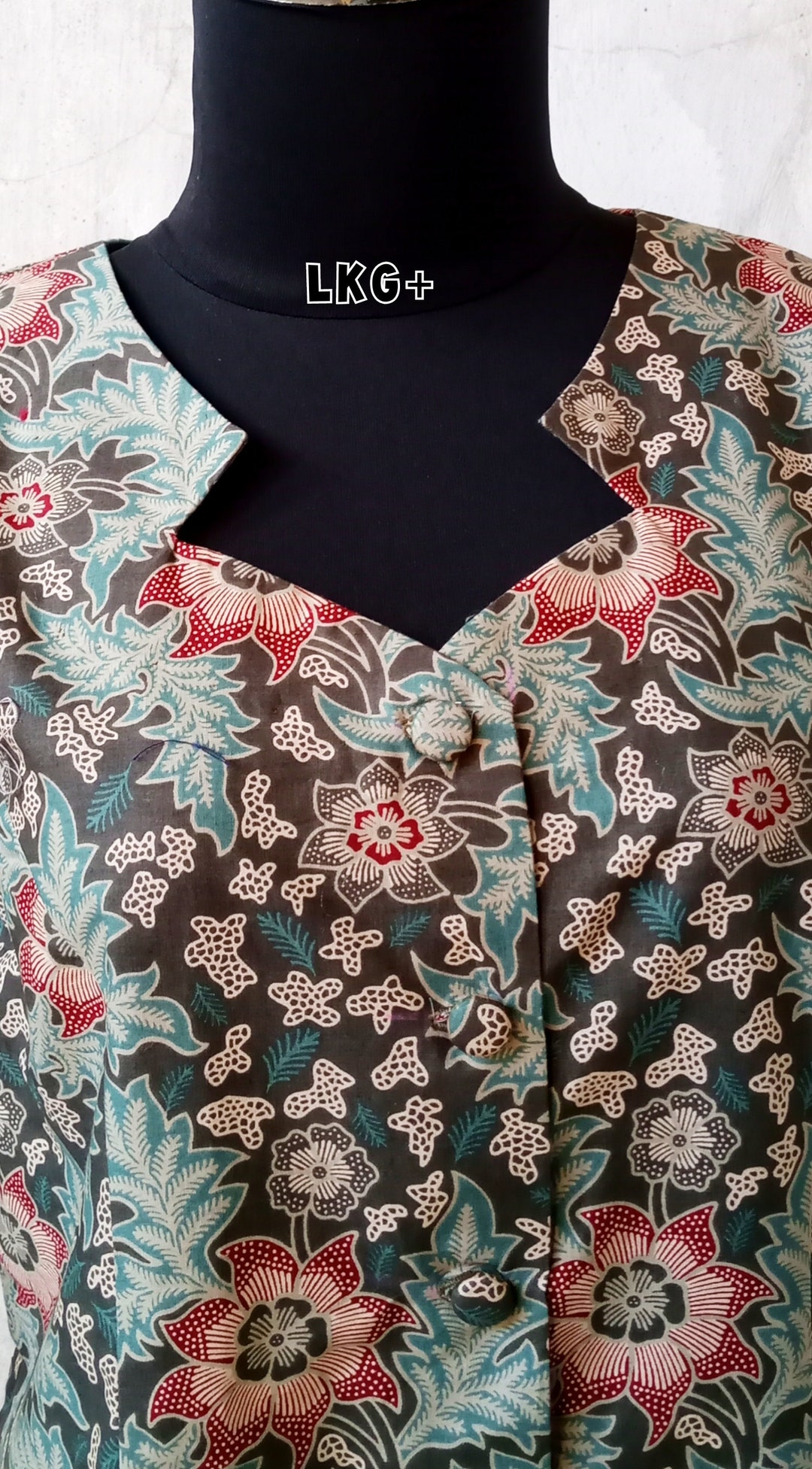Indonesian Batik Blouse / Batik Shirt/ Flower Pattern Batik Shirt ...