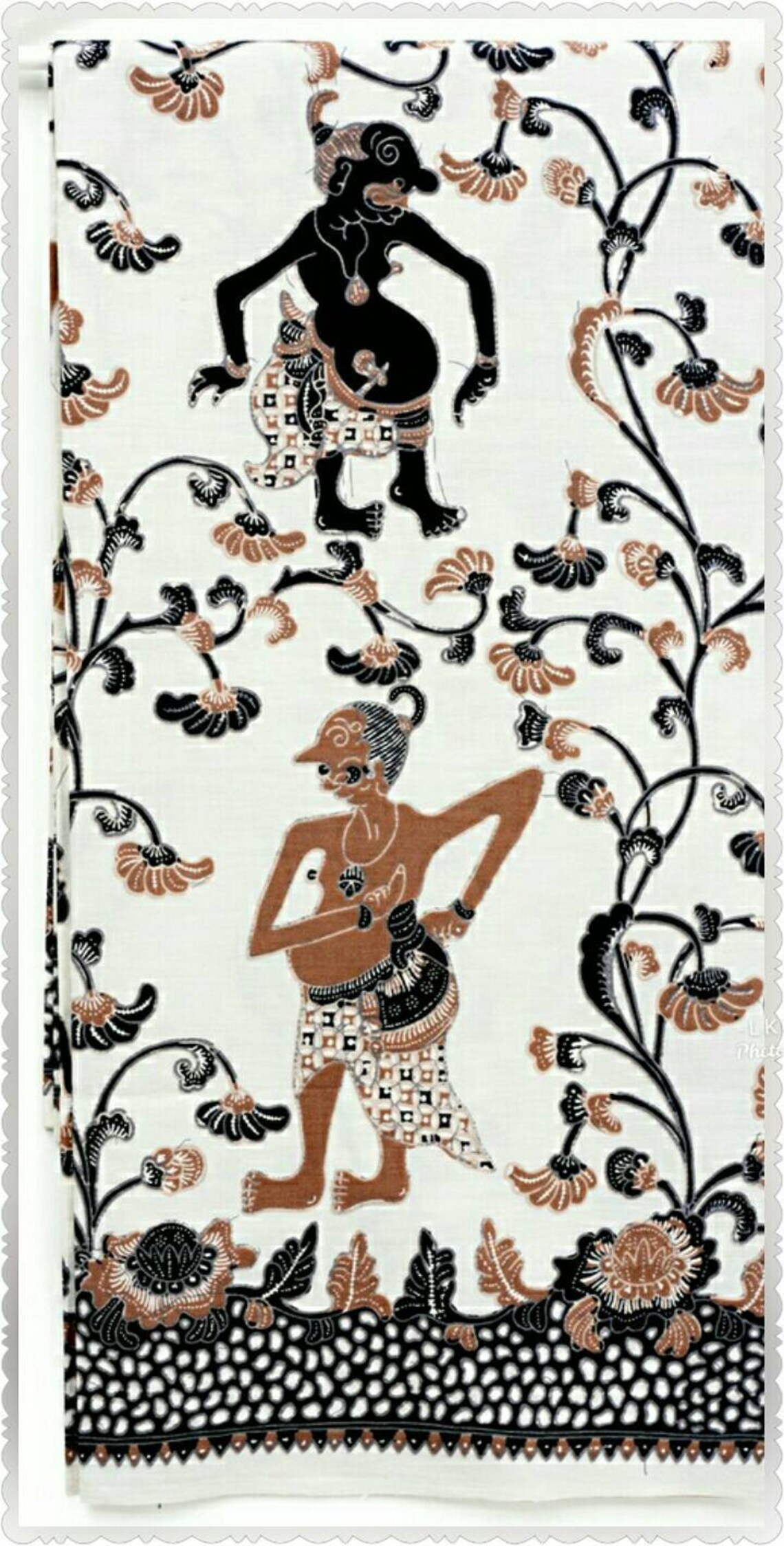 Wayang Batik Sarong/indonesian Batik Fabric/beautiful Wayang - Etsy