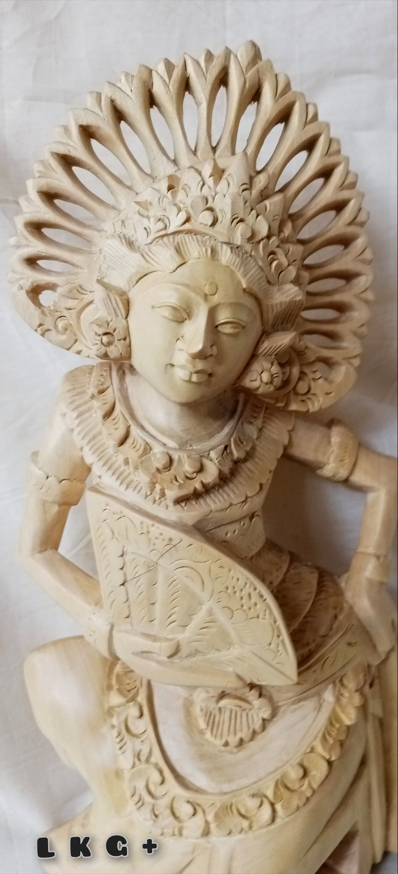 Balinese Dancer Statue Balinese Dancer Wood Carving Statue | Gado Gado