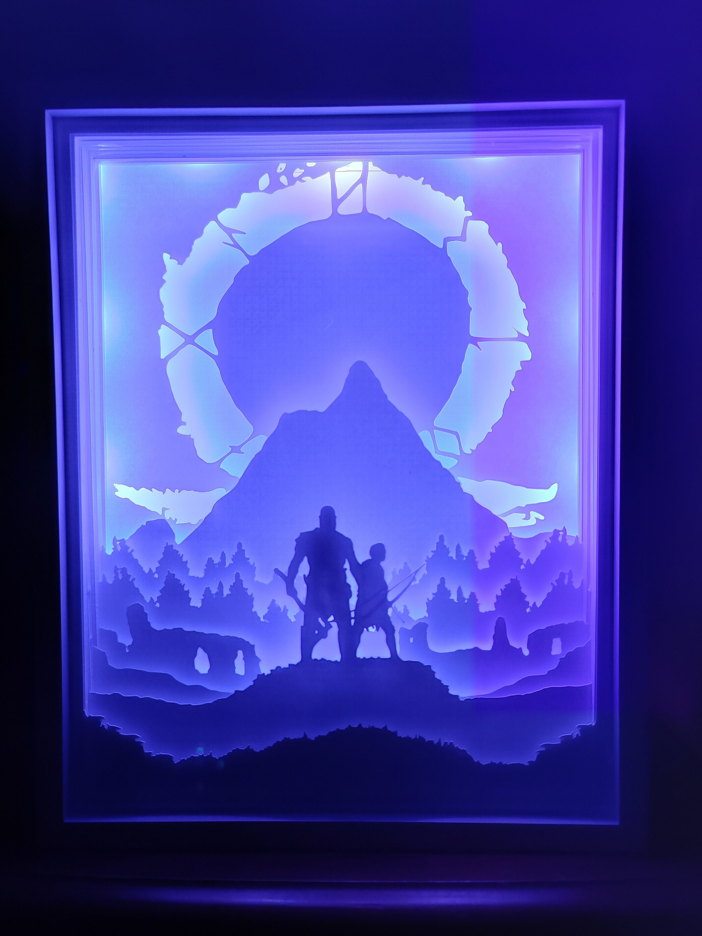 God of War Shadow Box LED Paper Cut Light Box/light Box Minimalist ...
