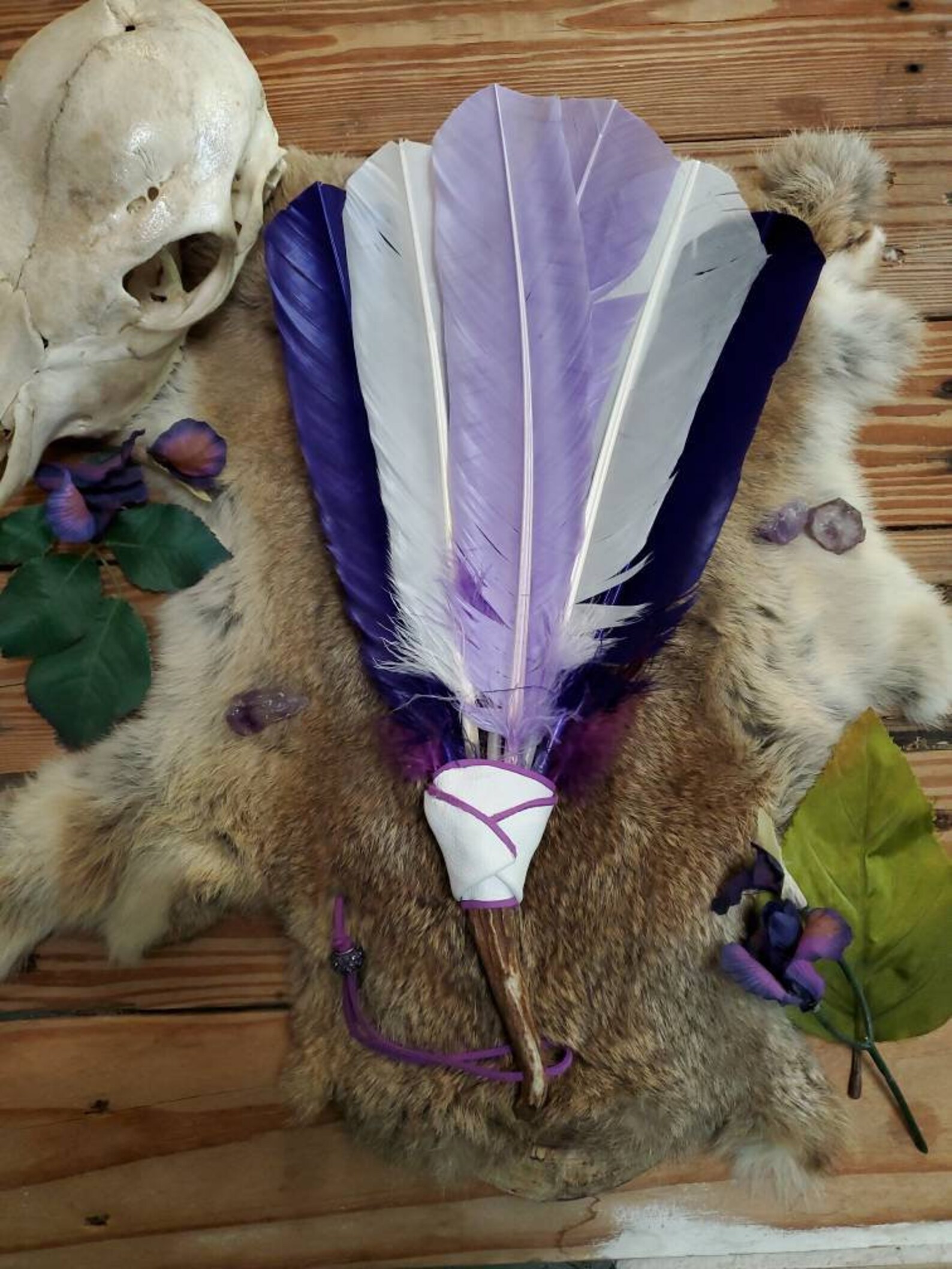 Vaettir | Feather Fan | Handheld Fan | Smoke Cleansing Feathers | Smoke ...