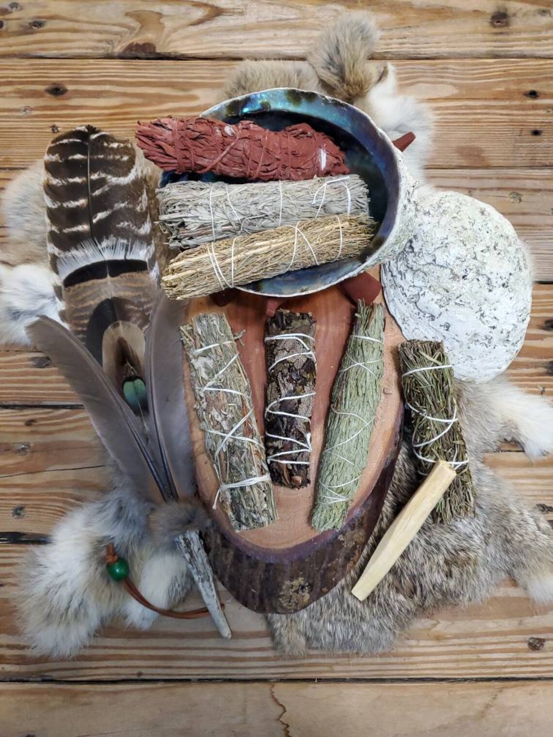 Vaettir | Feather Fan | Handheld Fan | Smoke Cleansing Feathers | Smoke ...