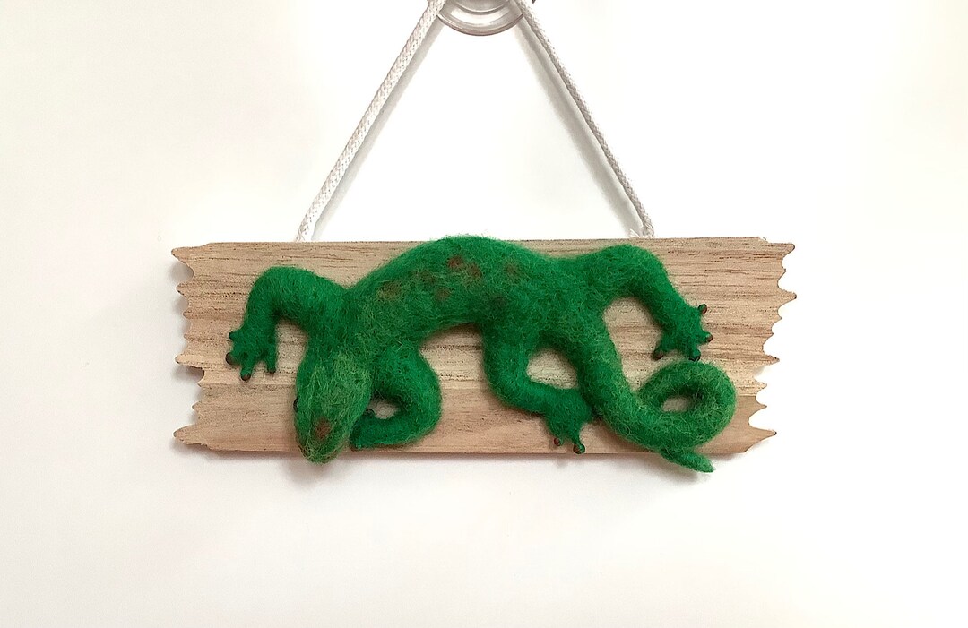 Needle Felted Gecko Lizard Hanging Decoration - Etsy