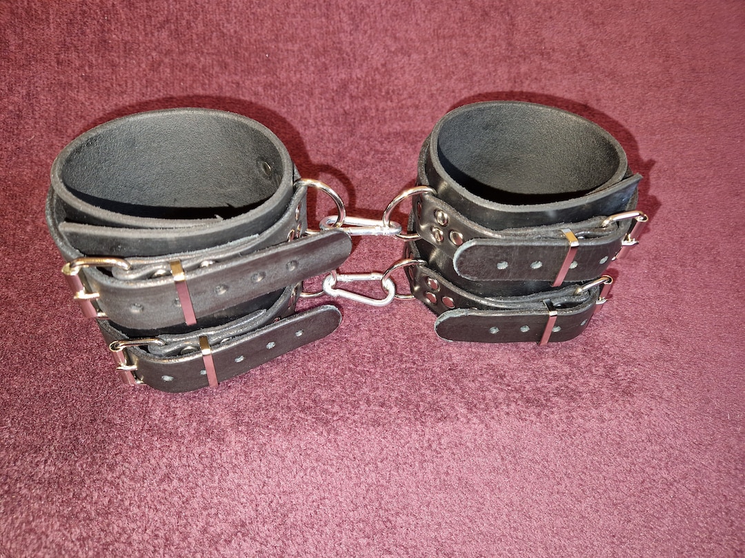 Stable Double Cuffs Made of Solid Leather - Etsy