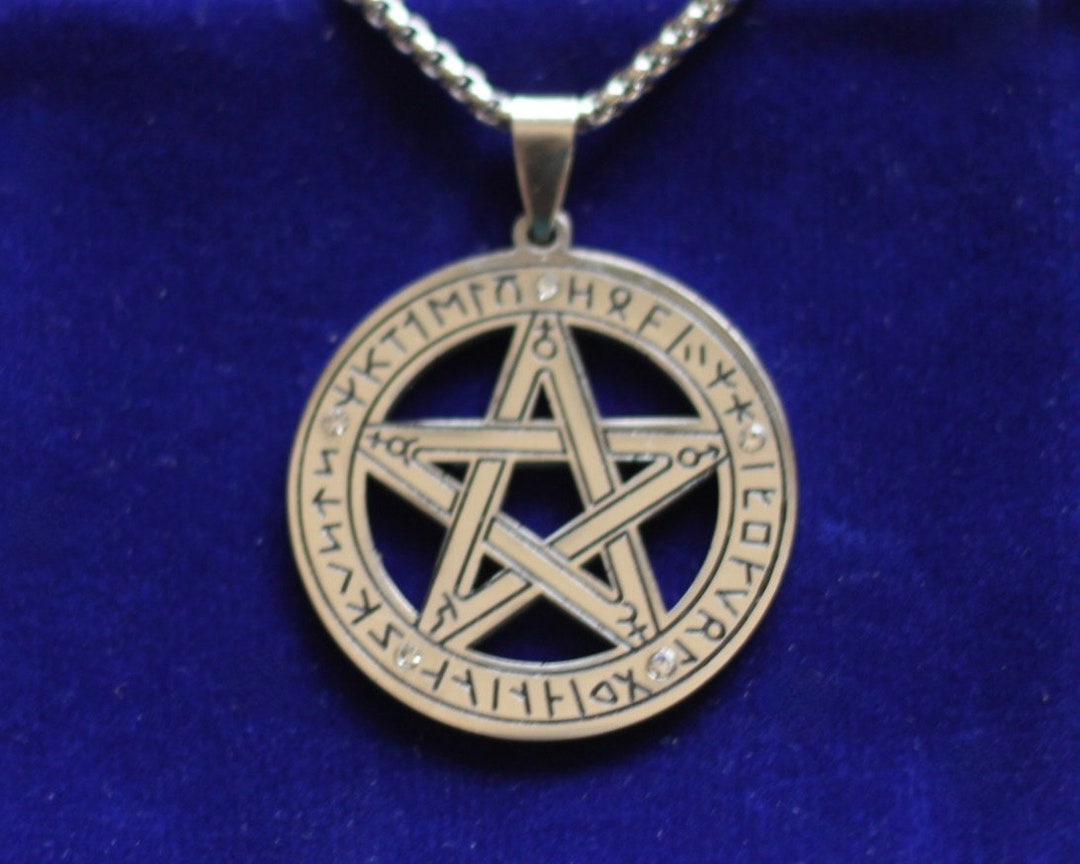 Pentagram Rune Circle Pendant Necklace With Gift Pouch - Etsy