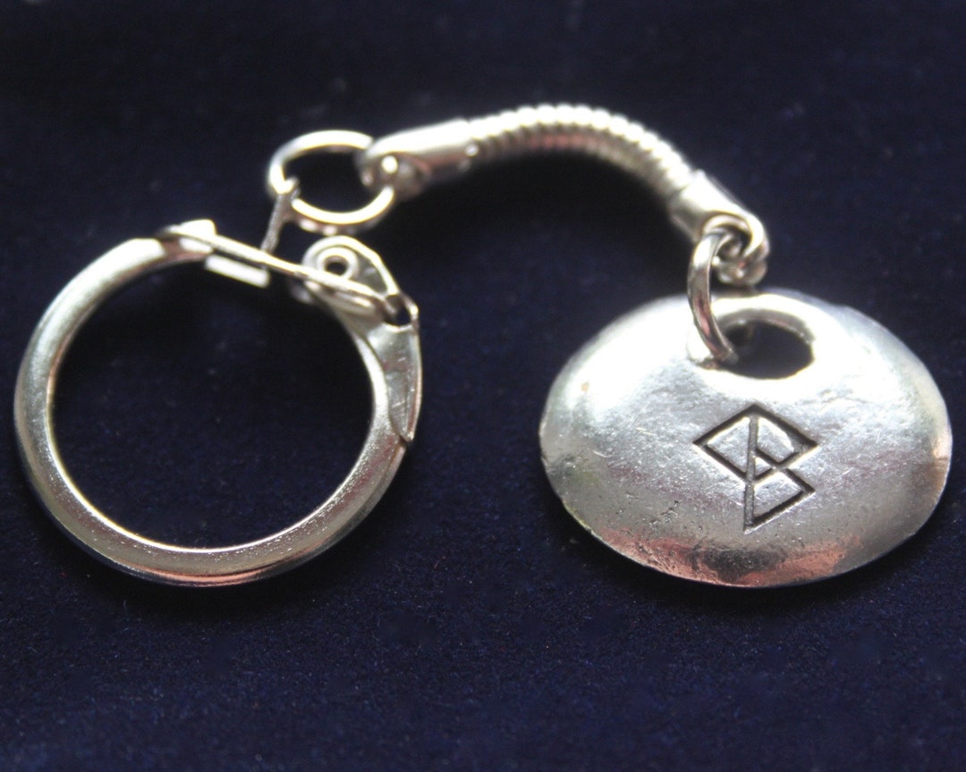 Viking Success Rune Keyring With Gift Pouch - Etsy