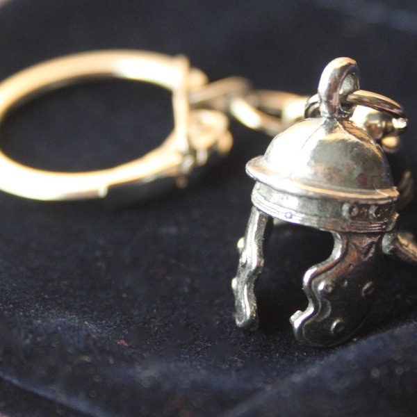 Gladiator Helmet Keychain - Etsy