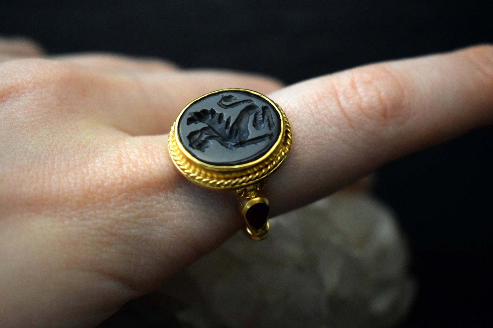 Sphinx Onyx Ring Intaglio Ring Gold Signet Ring Garnet Mens Ring Womens ...
