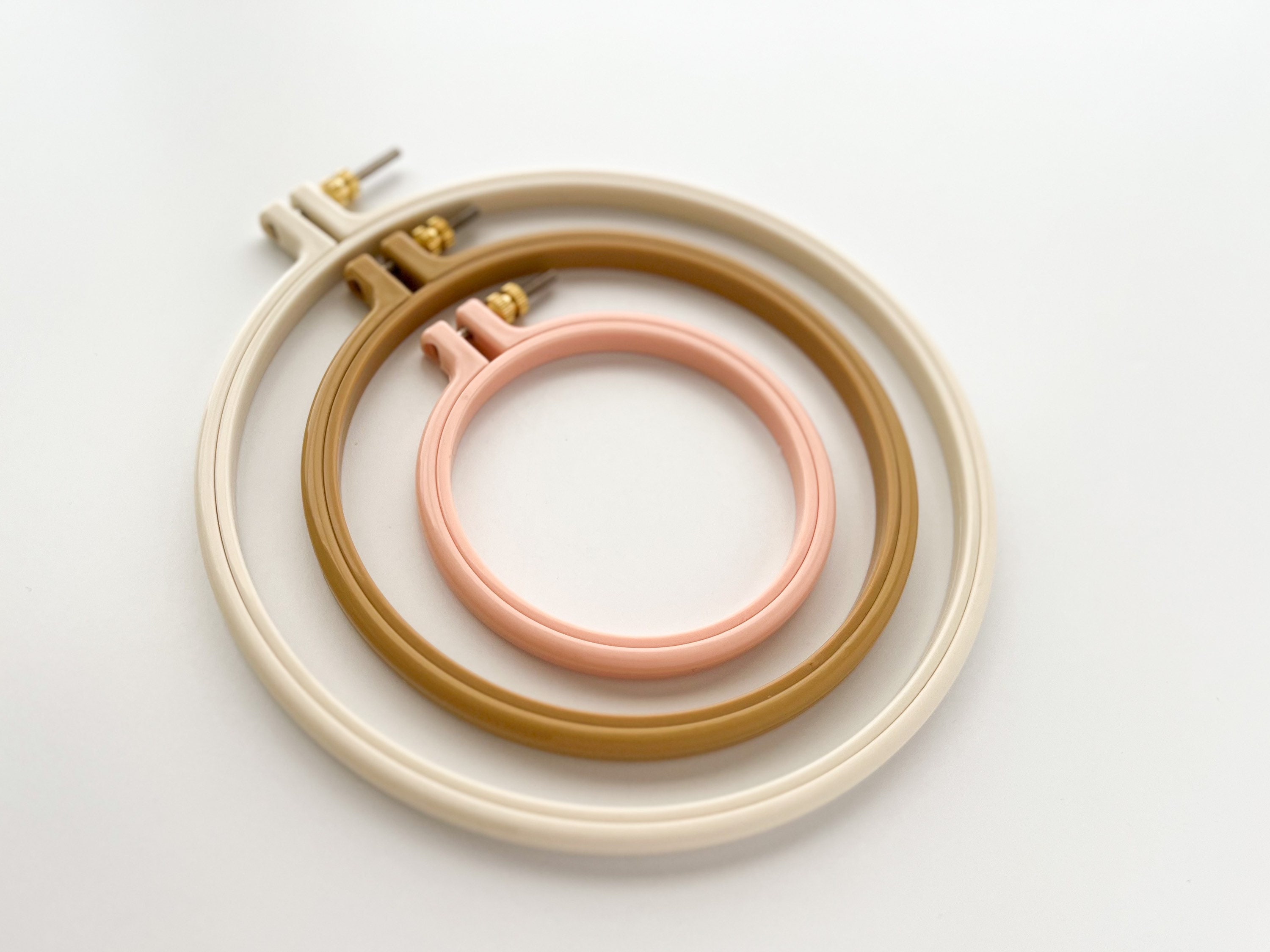 Plastic Embroidery Hoops 4”, 6”, 7”, 8”, 10”, Pastel Embroidery Hoops ...