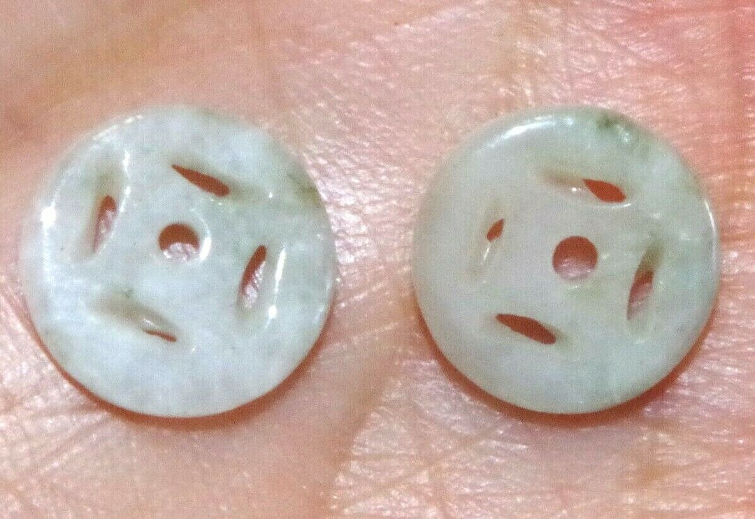 Vintage Gorgeous Round 11MM Jadeite Jade Jackets for Stud Earrings ...