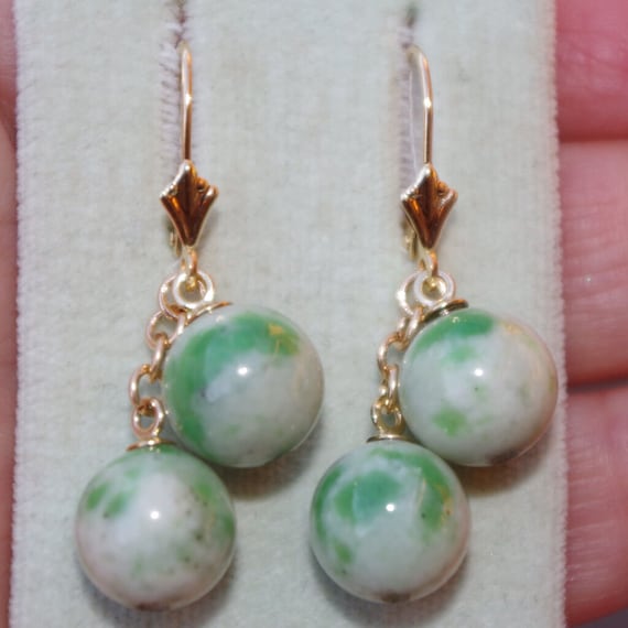 Antique Apple Green 14K Jadeite Jade Elongated Ball L… - Gem