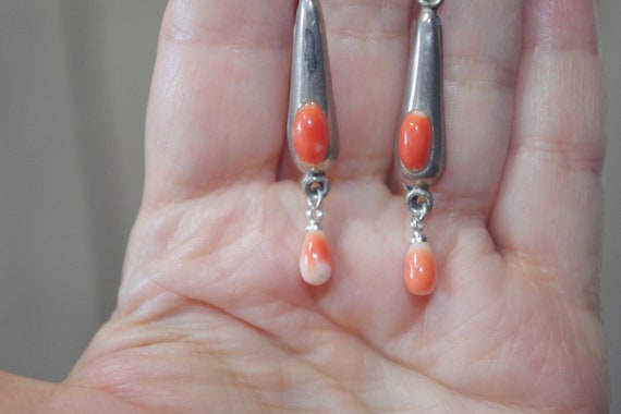 Vintage Sterling Large Momo Red Coral Elongated Teard… - Gem
