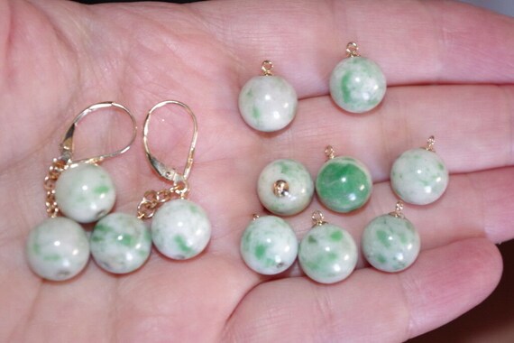 Antique Apple Green 14K Jadeite Jade Elongated Ball L… - Gem