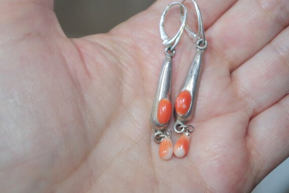 Vintage Sterling Large Momo Red Coral Elongated Teard… - Gem