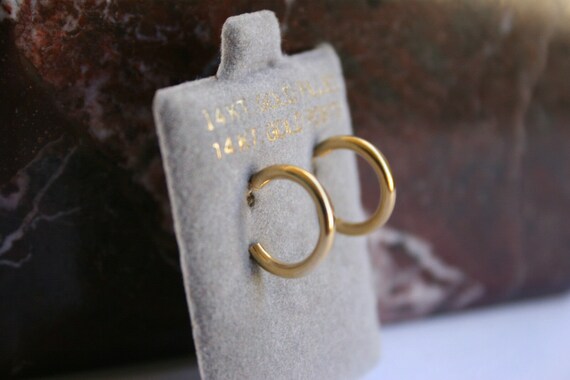 14K GF Perfect Small Huggie Shiny Hoop Earrings - Gem