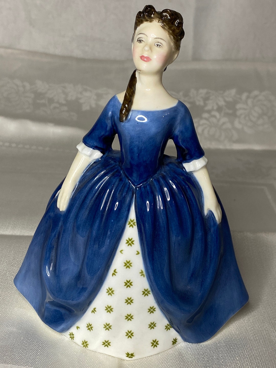 Royal Doulton England Figure debbie, HN 2385, Mint Condition, 1968 - Etsy