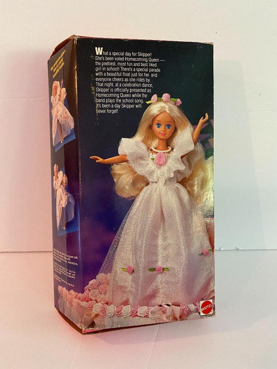 していない ヤフオク! - Homecoming Queen Barbie Doll ヤフーかん
