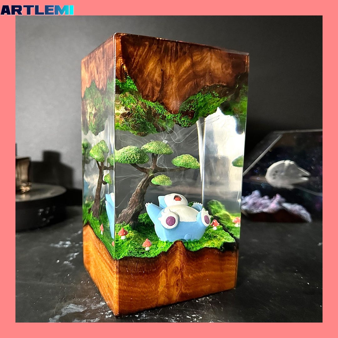 Custom SNOR.LAX Wood Lamp, Custom Po.ke.mon, Art Diorama, Epoxy Night ...
