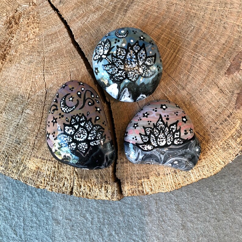 Hand Painted Rocks, Decorative Rock, Lotus Painting for Zen, Meditation ...