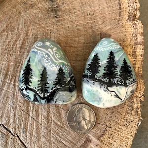 Woodland Painted Rocks. Pine Trees, Paint Pour Rocks. Woodland Home ...