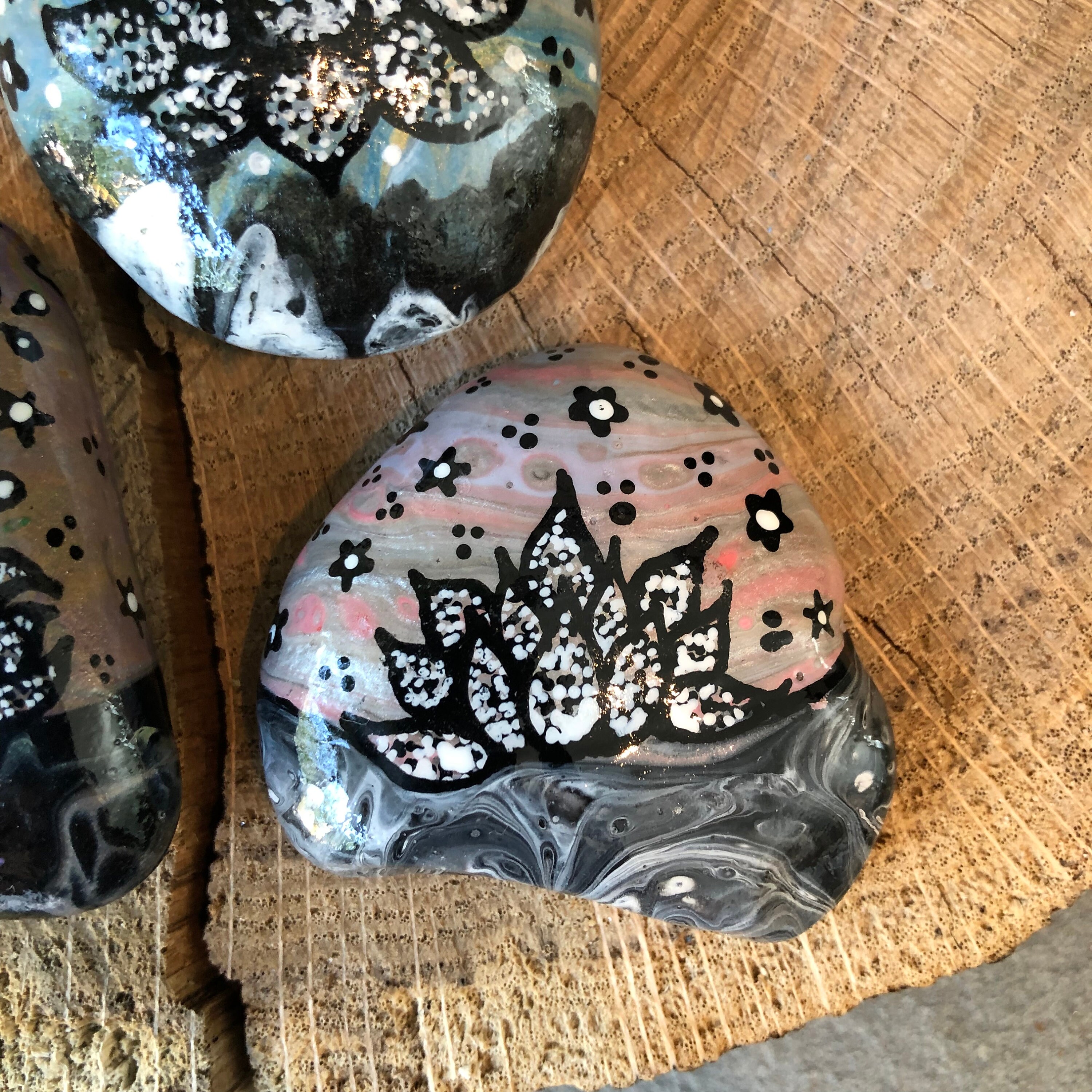 Hand Painted Rocks Decorative Rock Lotus Painting for Zen - Etsy