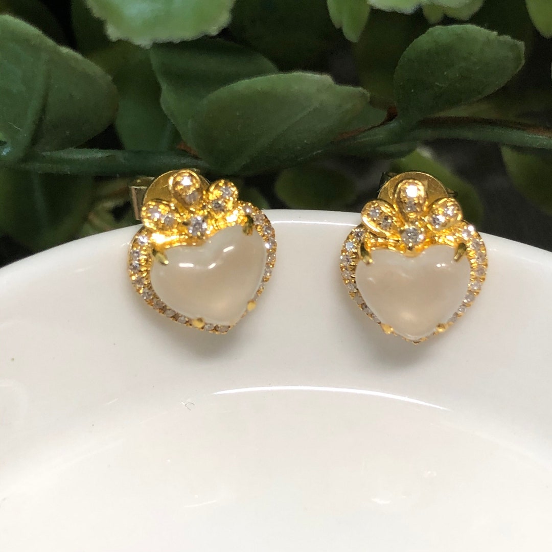 Grade A 3D Icy Glow Jadeite Jade Spade Heart 18K Yellow Gold Earring ...