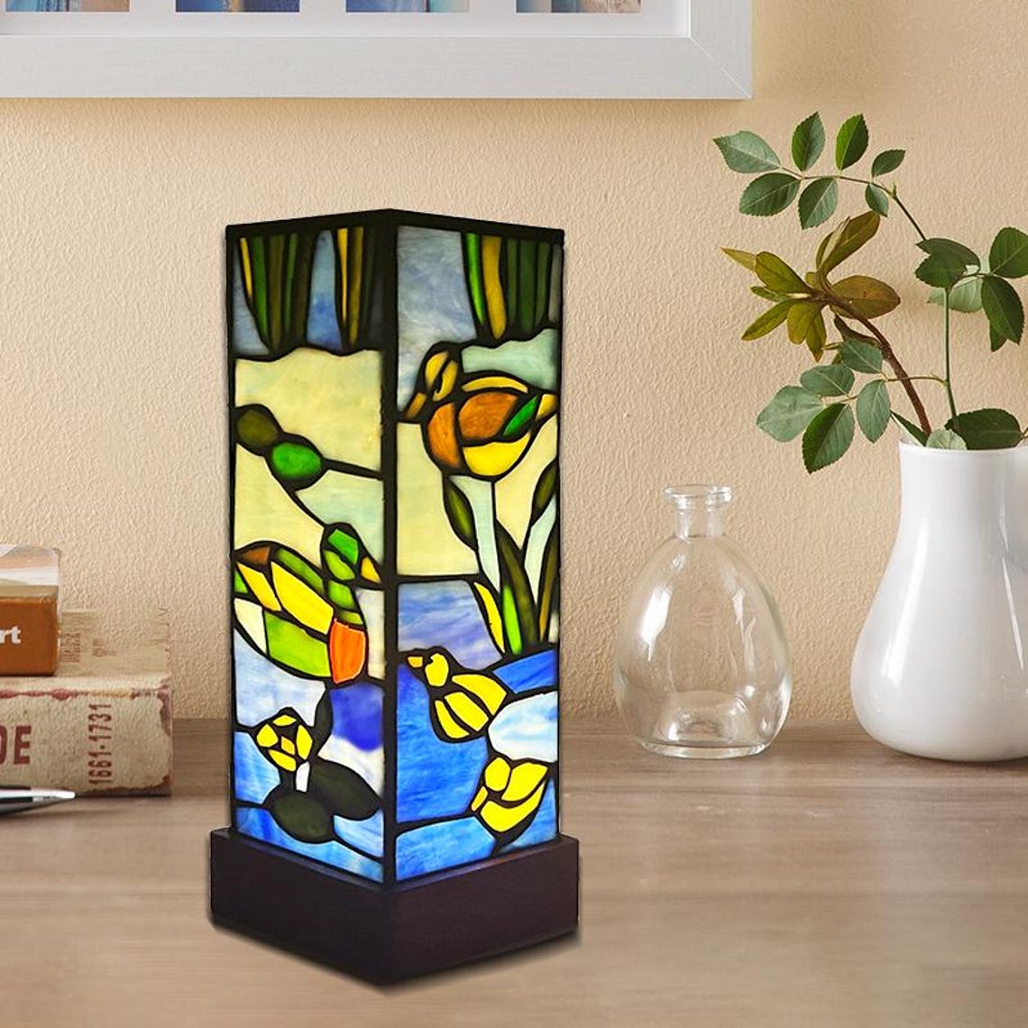 Handmade Tiffany-style Night Table Lamp Artisan Craft With Stained ...
