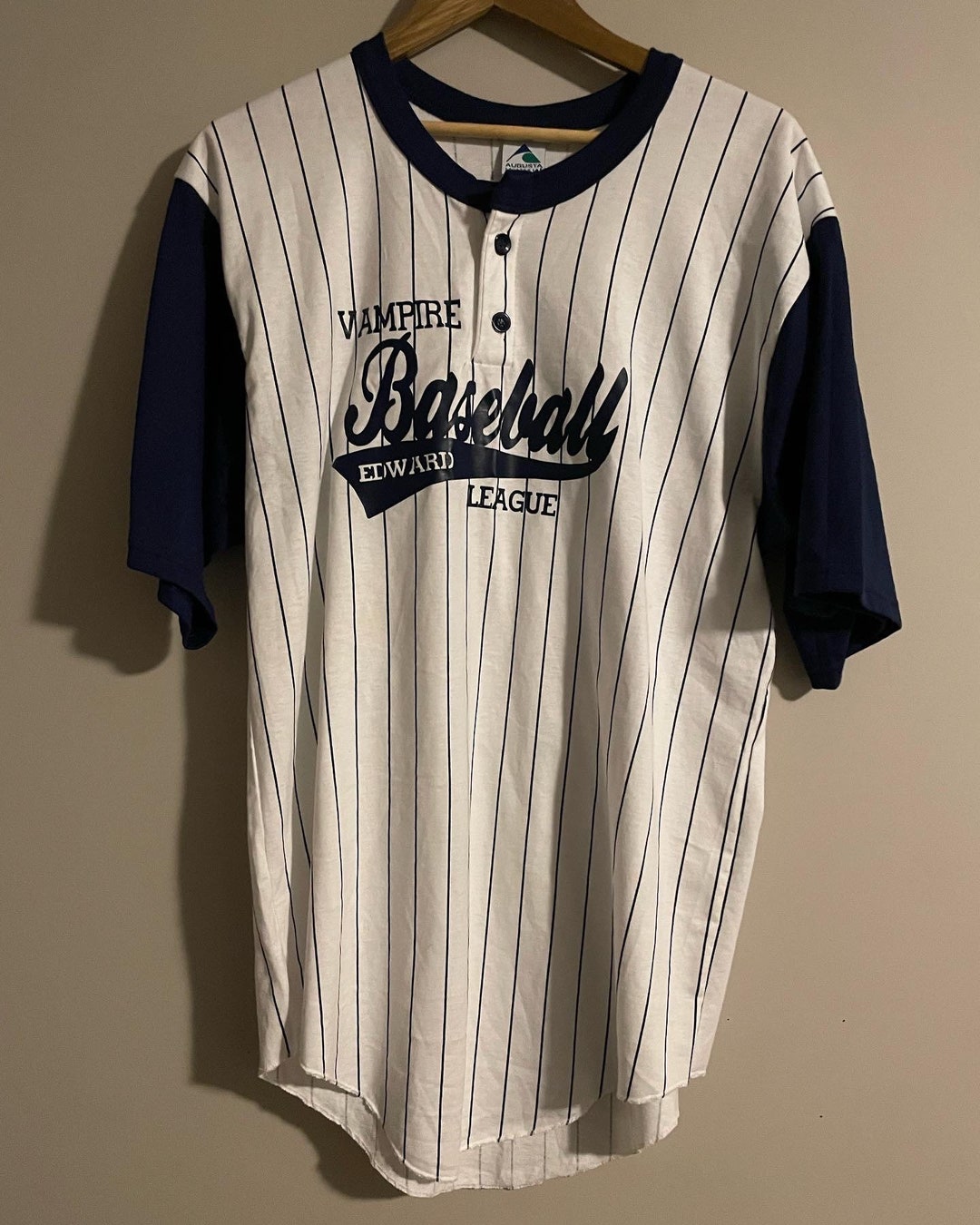 Twilight Baseball Shirt Team Edward Cullen 17 Vampire Baseball League ...