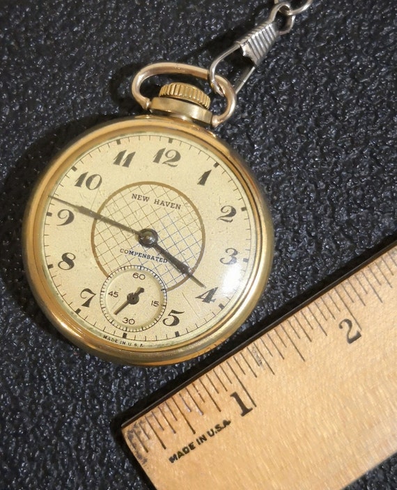 Vintage 1940s New Haven Compensated Pocket Watch 48 m… - Gem