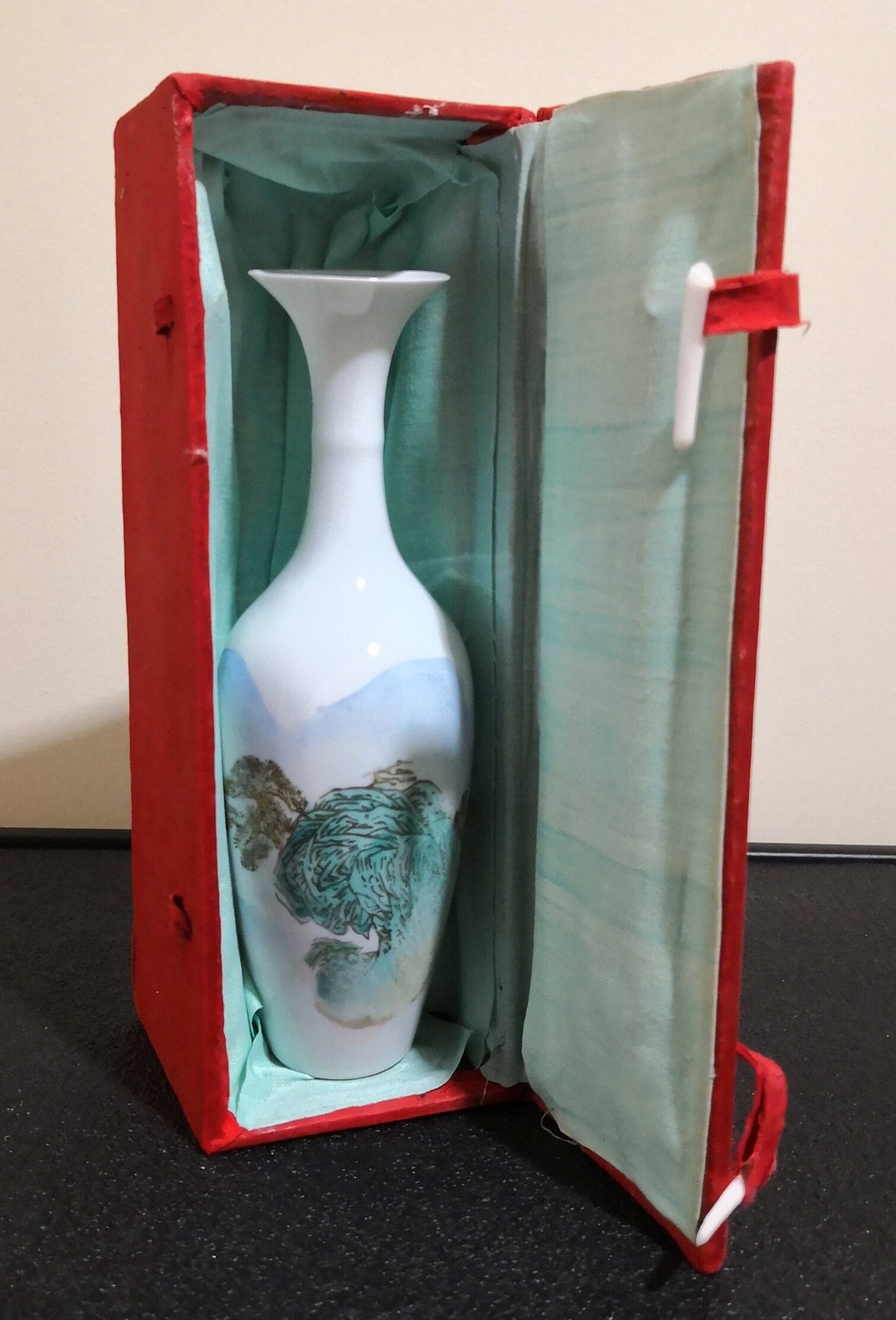 Vintage Chinese Eggshell Porcelain Vase Hand Painted Scenes of ...