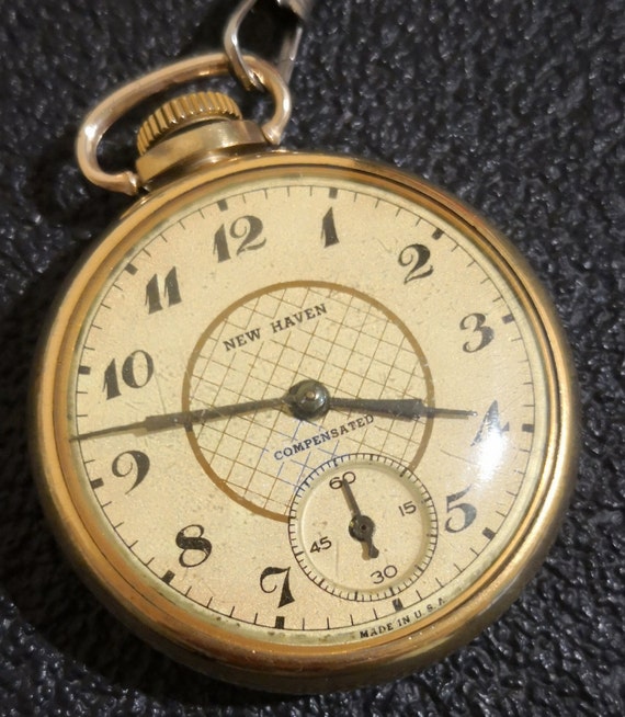 Vintage 1940s New Haven Compensated Pocket Watch 48 m… - Gem