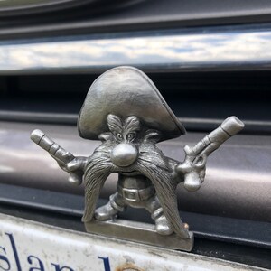 Sam License Plate Topper - Etsy