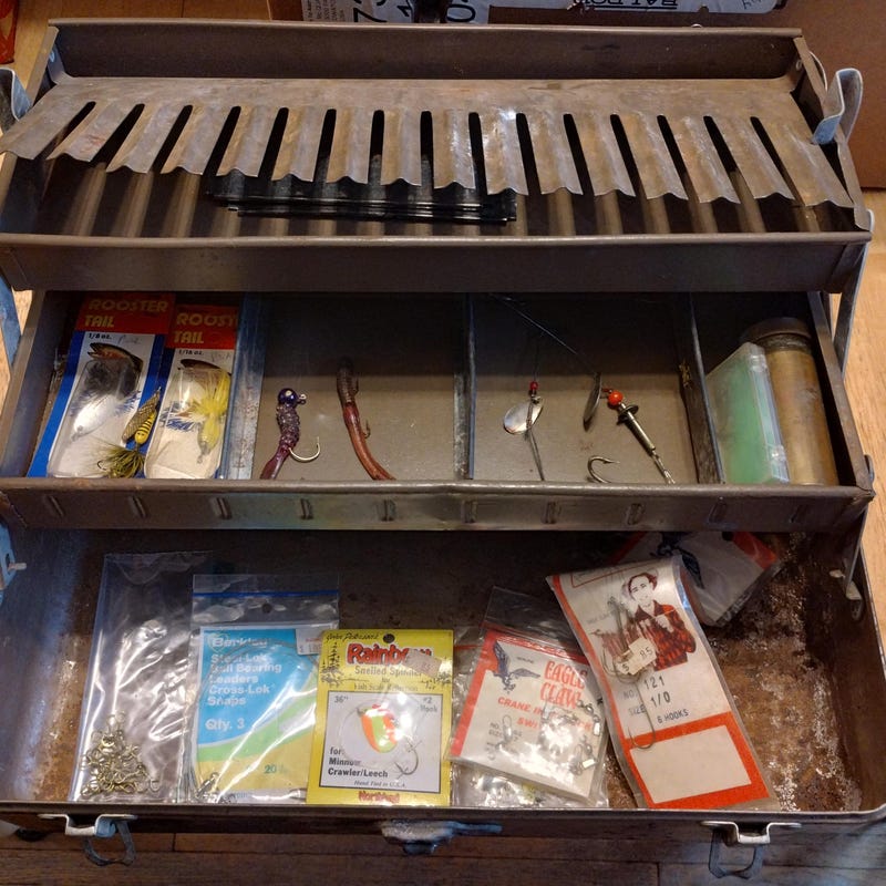 Vintage Tackle Box - Etsy