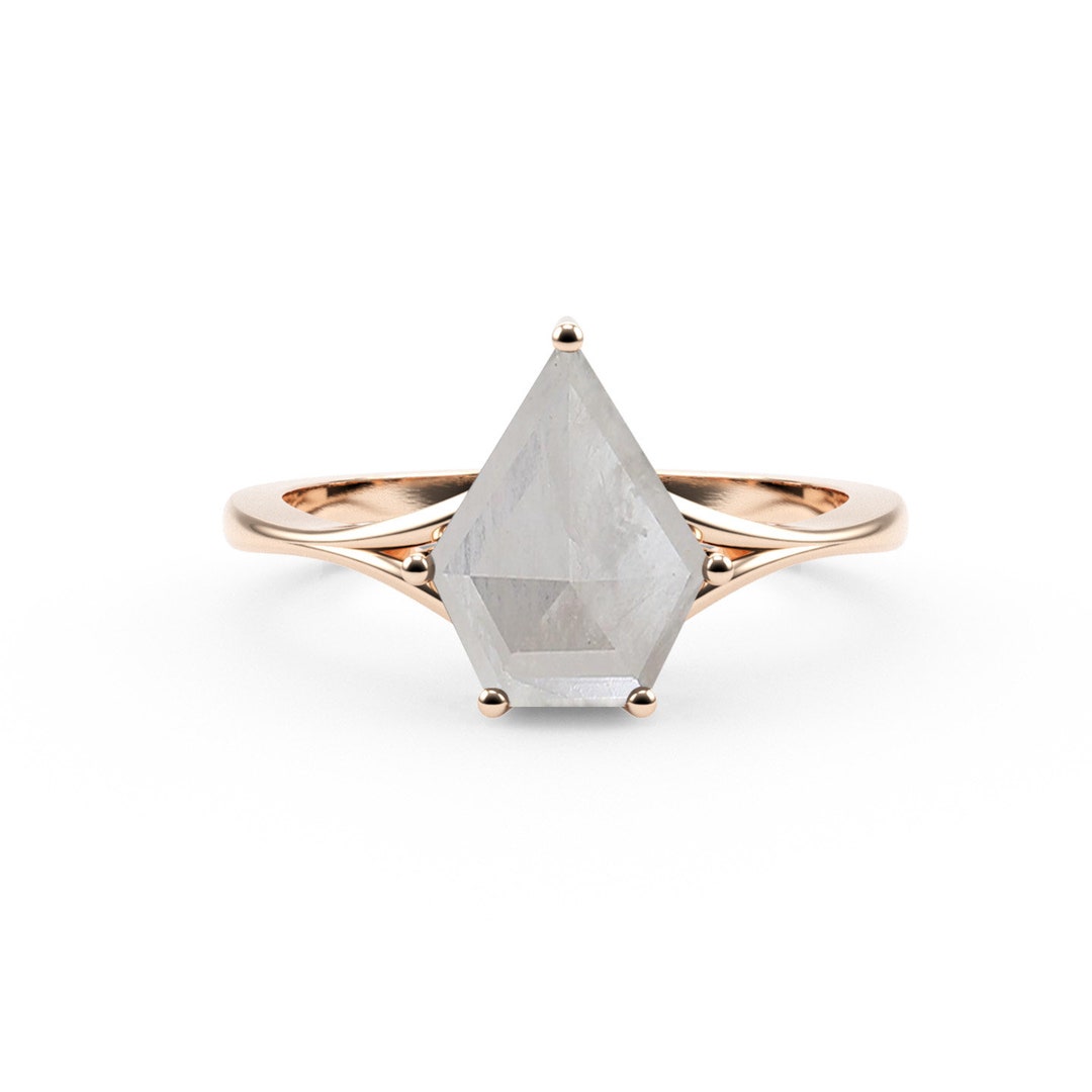 Natural Diamond White Stone Diamond Pentagon Shape Diamond Ring Salt ...