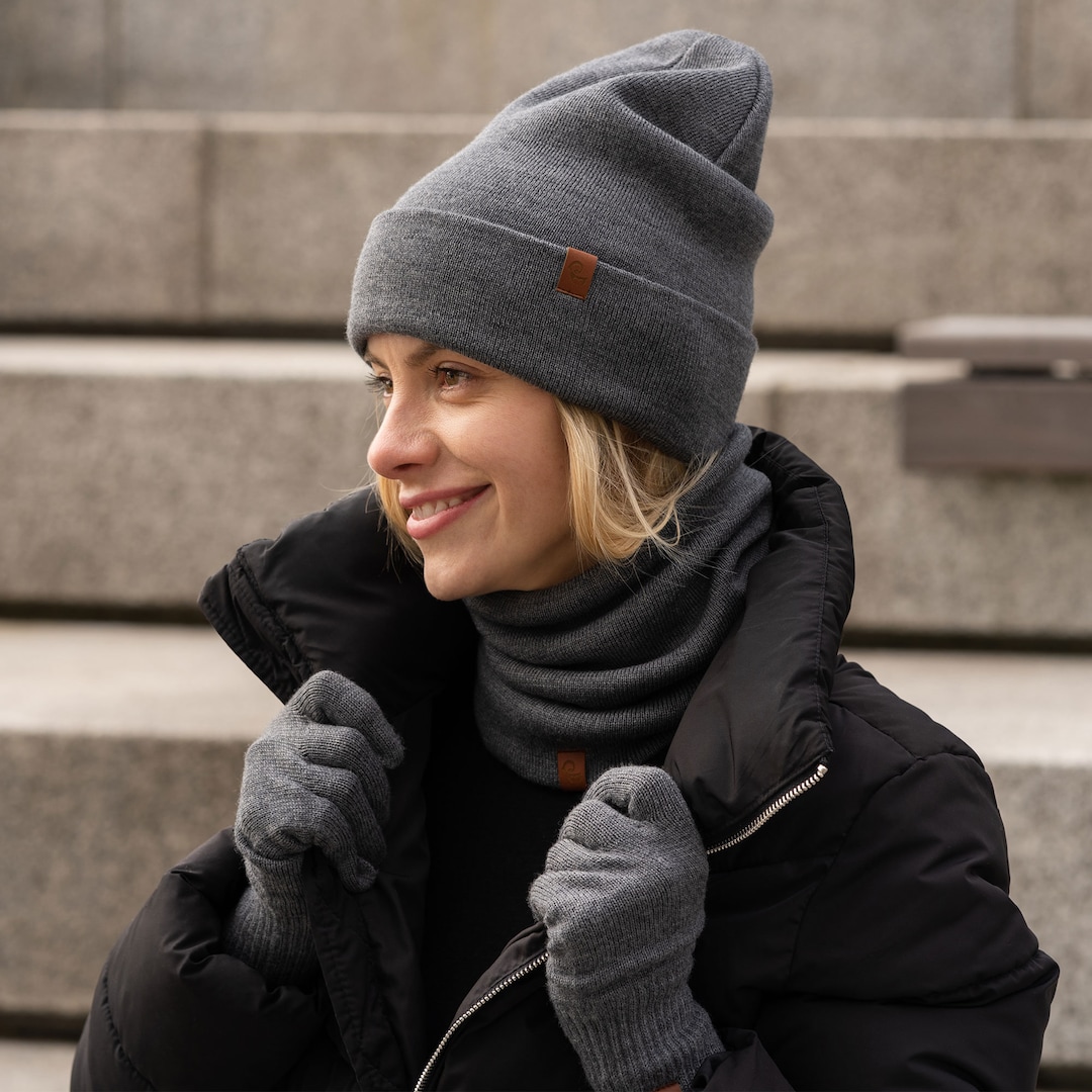 Knitted Wool Beanie Hat 100% Merino Wool Cuffed Beanie Wool Hat Unisex ...