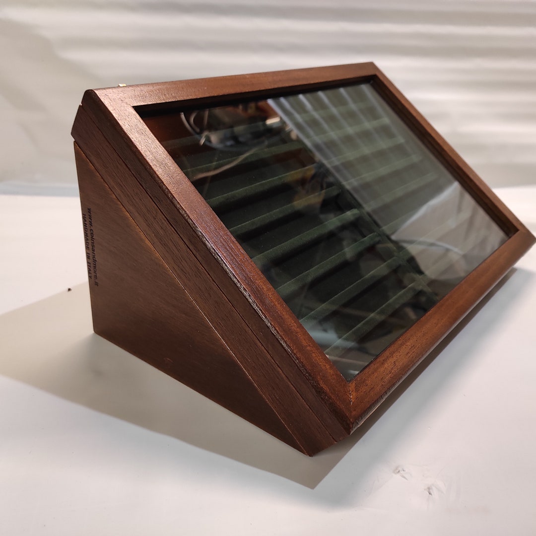 Wooden Case for Collectible Pens, 16 Fountain Pens Exhibitor - Etsy