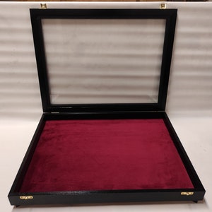 Showcase Display Case in Wood and Glass for Customizable Precious ...