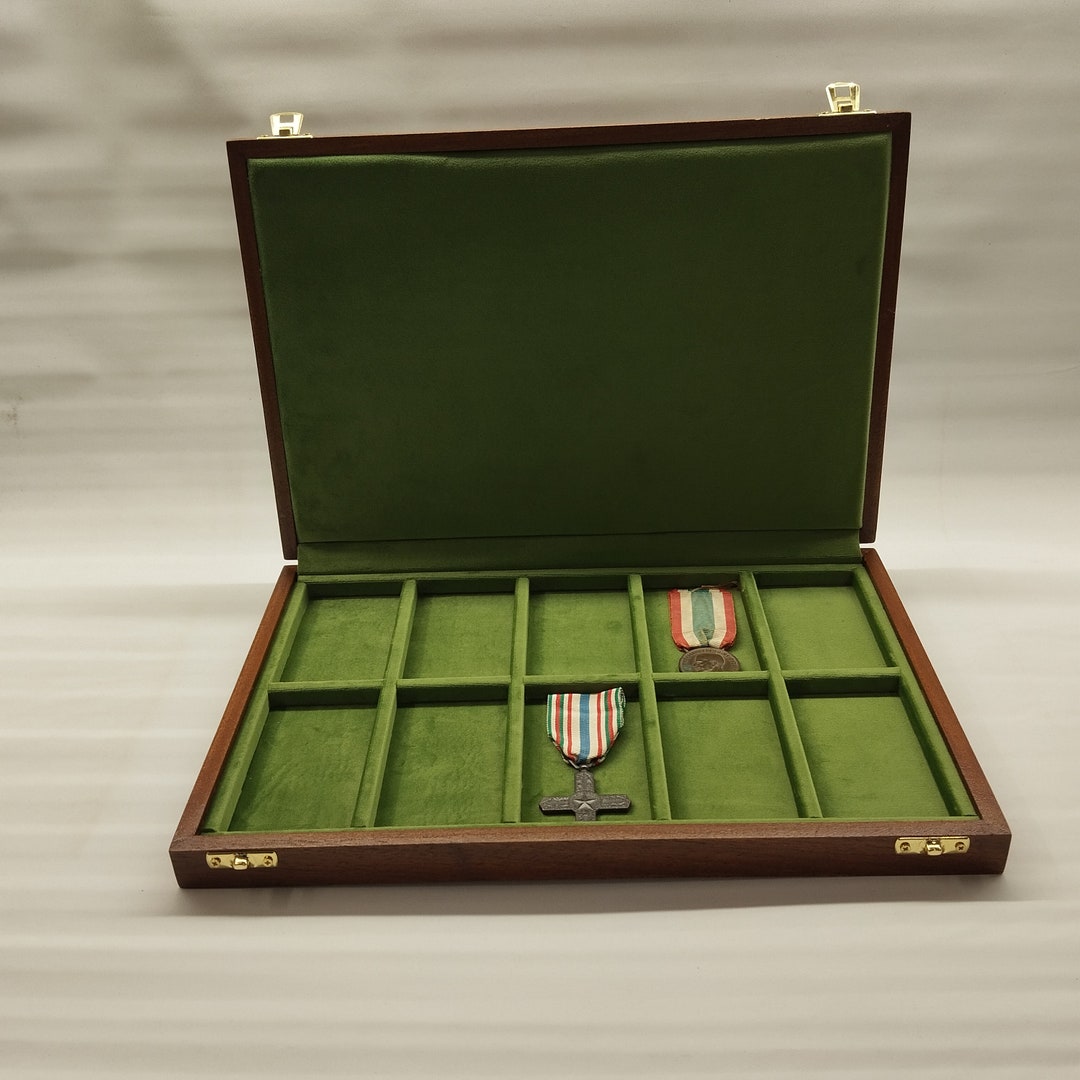 Box for Military Medals Displaying Badges, Handmade in Italian Wood and ...
