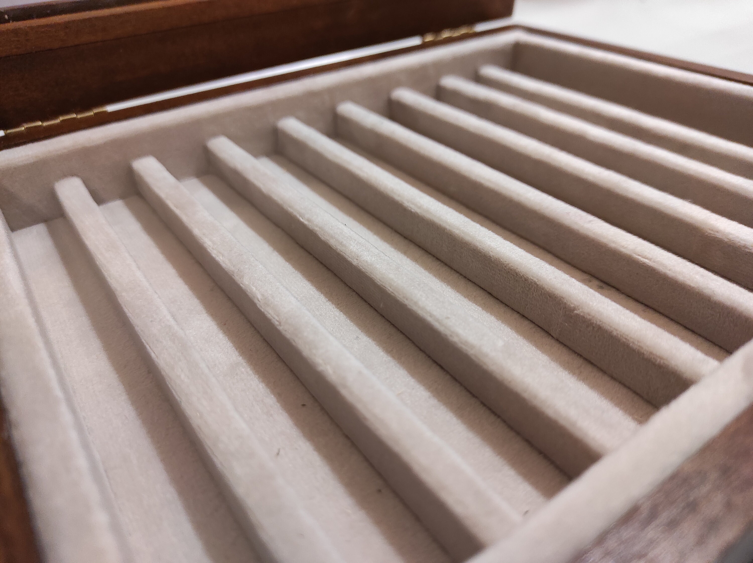 Pen Holder Box Wood and Velvet Case Display for 9 Fountain | Etsy